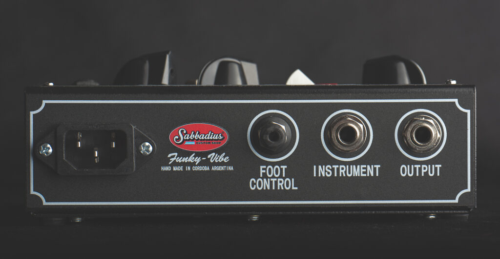 Maui Funky-Vibe – SABBADIUS Electronics